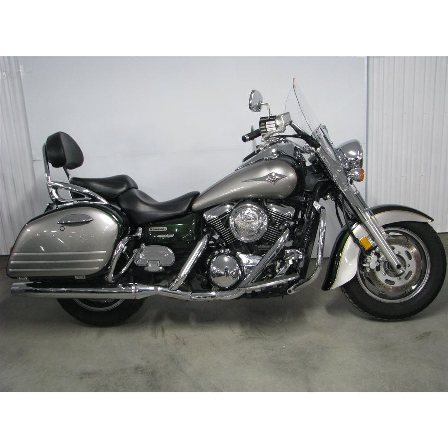 KAWASAKI VN1600 NOMAD 2006